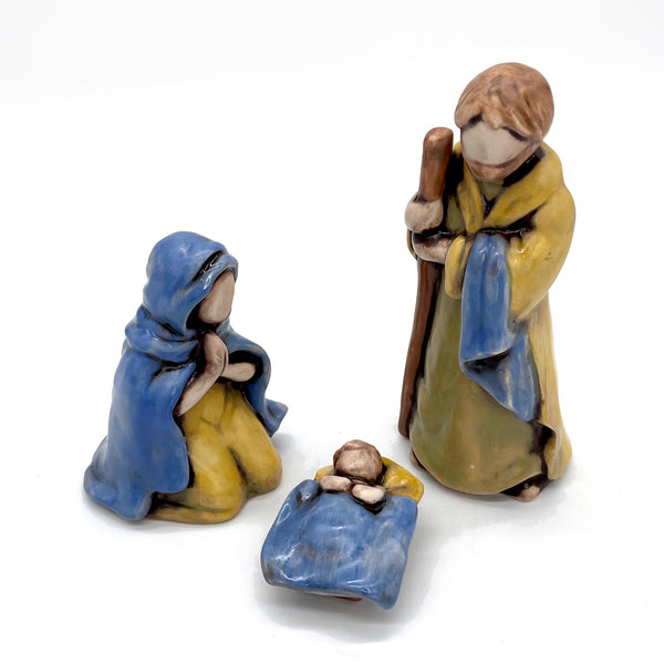 Nativity Scene- 3 Piece - Tangle Artistry